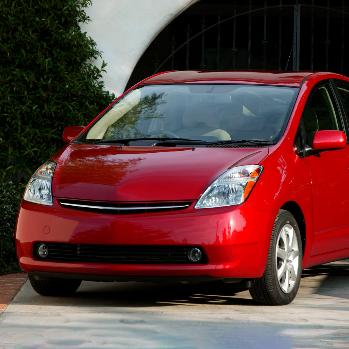 Spec-D OEM Replacement Headlights Toyota Prius (06-09) Matte Black or