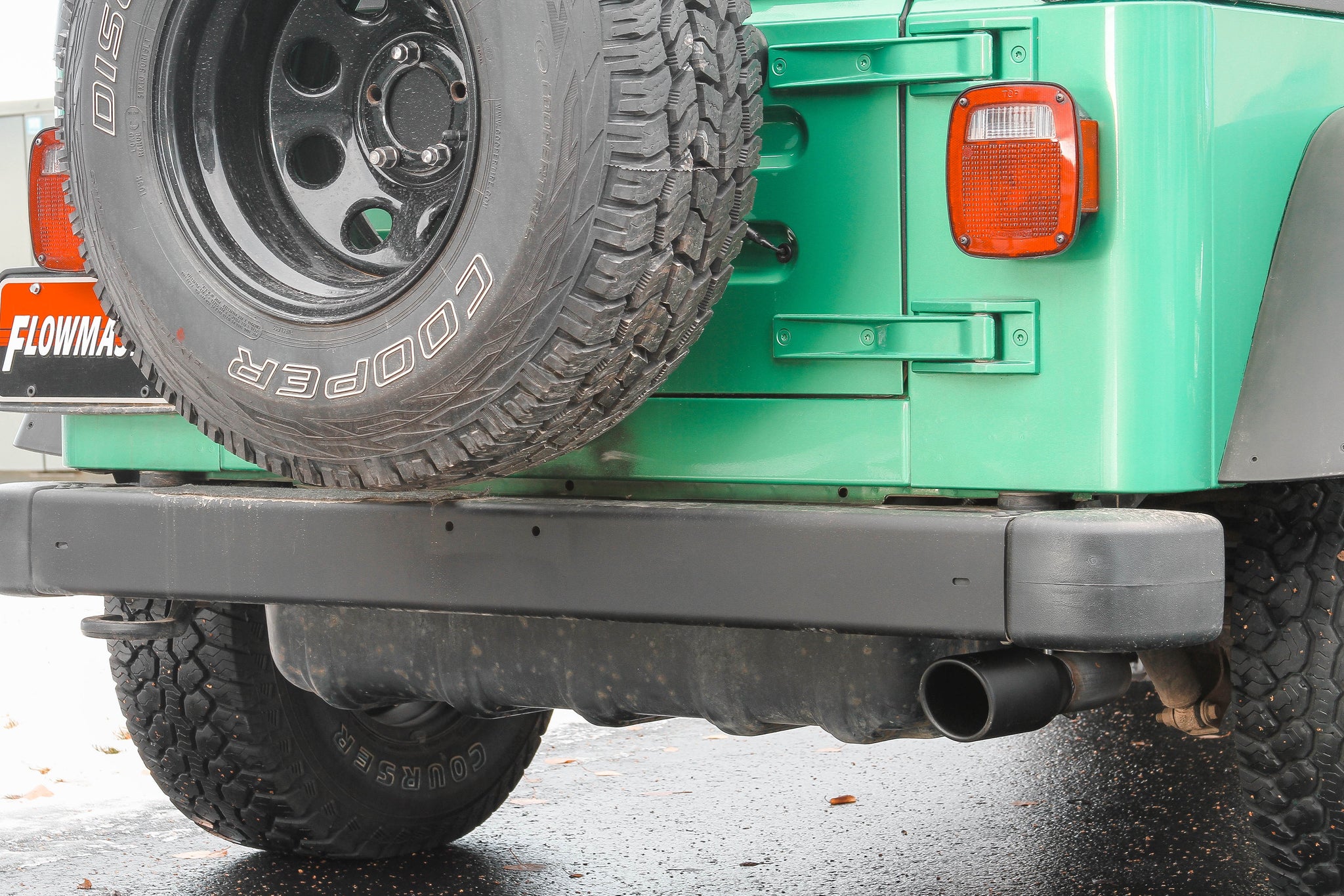 Flowmaster Exhaust Jeep Wrangler TJ 4.0L (00-06) 2.5" Catback - Flow F