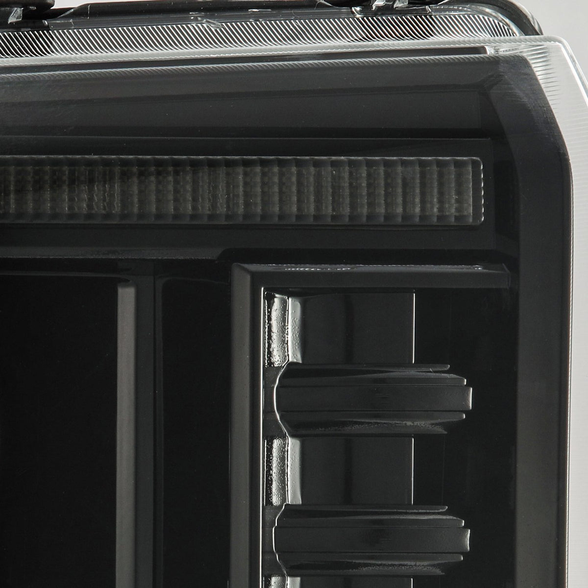 AlphaRex LED Projector Headlights Ford Super Duty (05-07) [LUXX Series