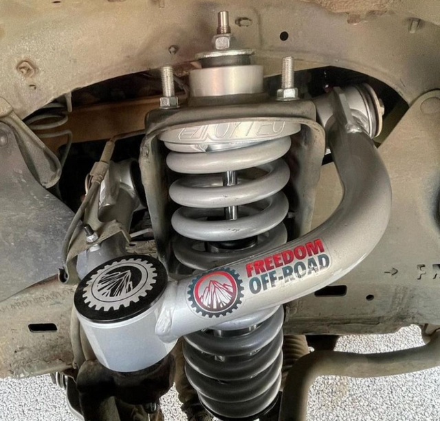 Freedom Offroad Control Arms Toyota 4Runner (03-23) [Uni-Ball] 2-4" Li