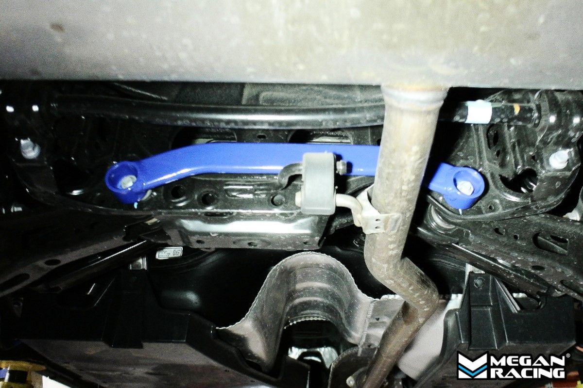 Megan Racing Subframe Brace Toyota RAV4 (2019-2022) Rear Lower - Red