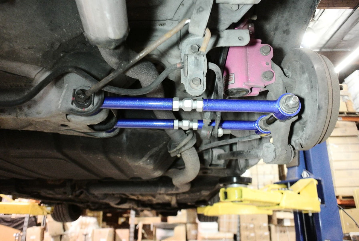 Megan Racing Lateral Arms Nissan Sentra B13 (1990-1994) Rear Kit - Set