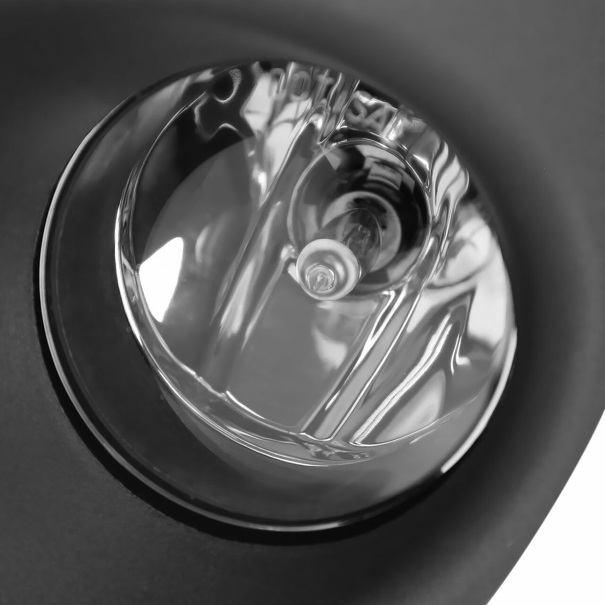Spec-D OEM Fog Lights Nissan Versa (2007-2011) Chrome Housing - Clear